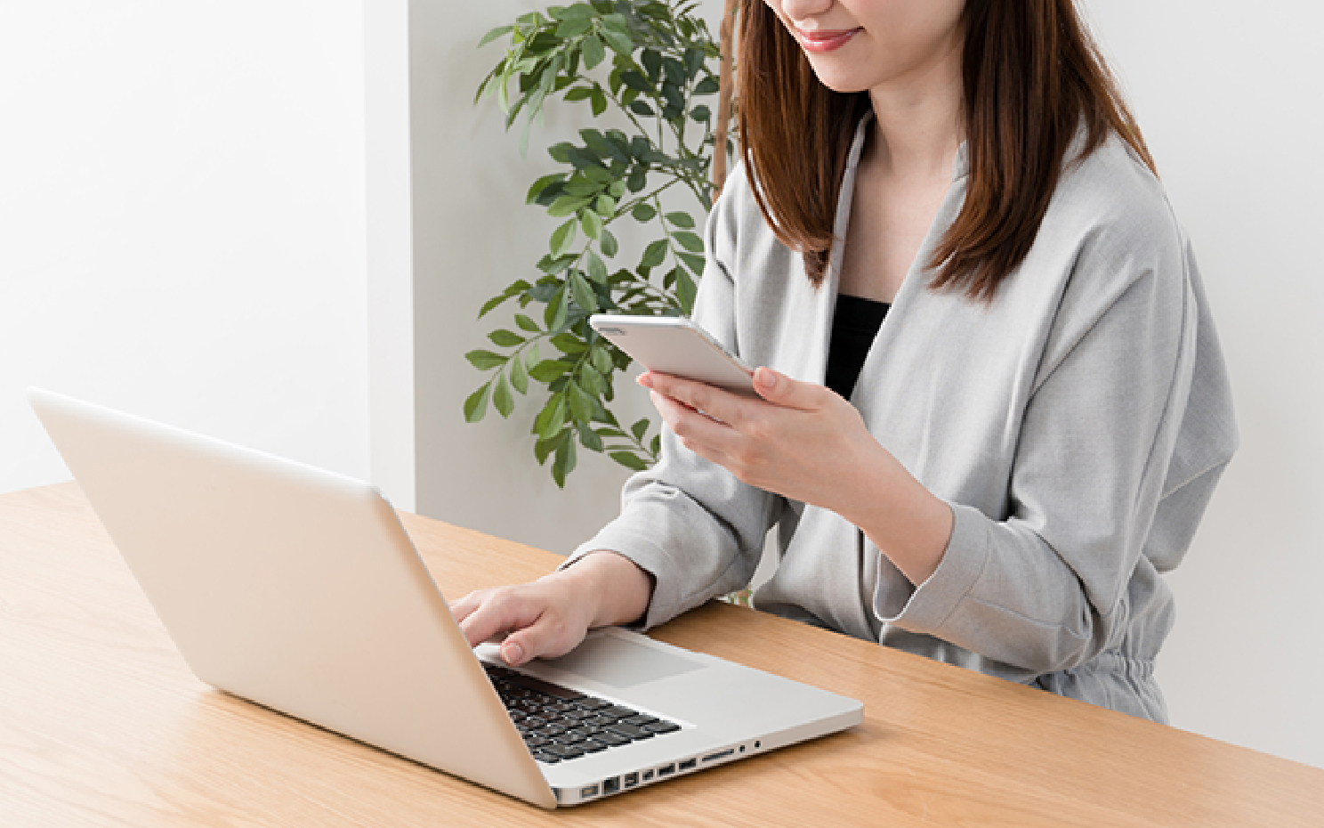 法人様向け特別プログラム｜初心者から上級者まで対応のオンライン英会話スクール - EMOオンライン英会話